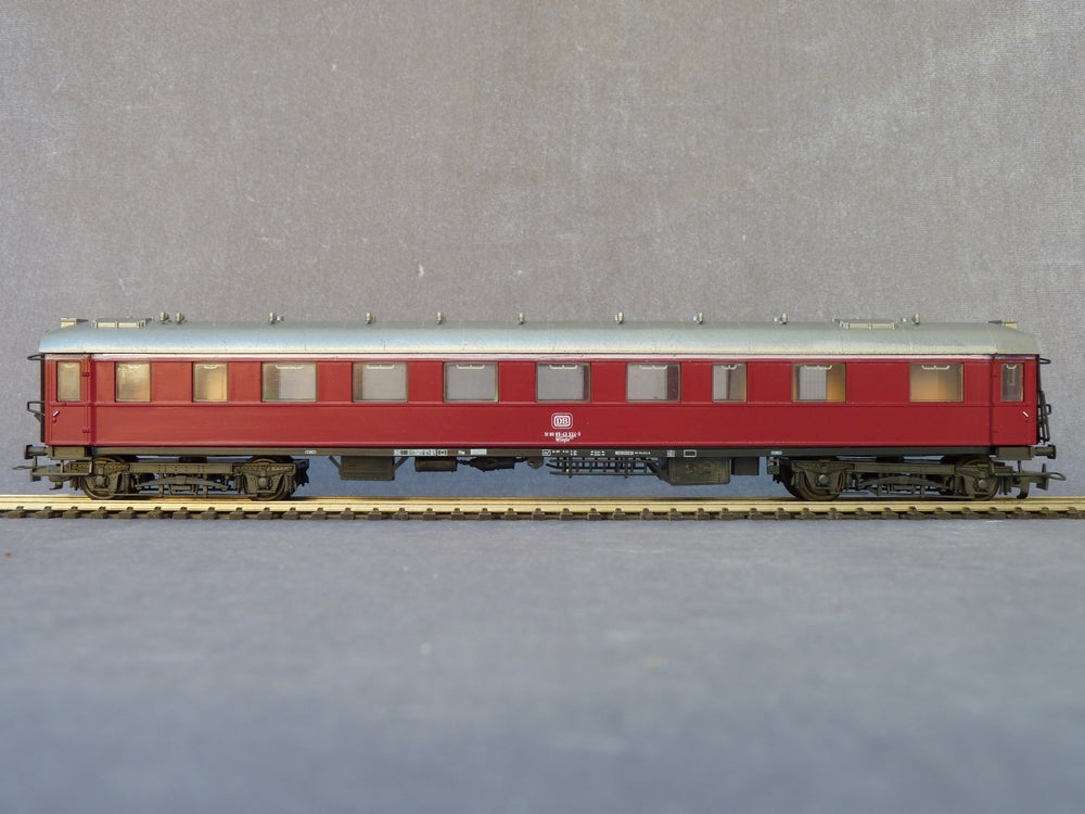 LILIPUT 829 00 - Rare "Gesellschaftswagen" (voiture spéciale) WGüKe 82 ...